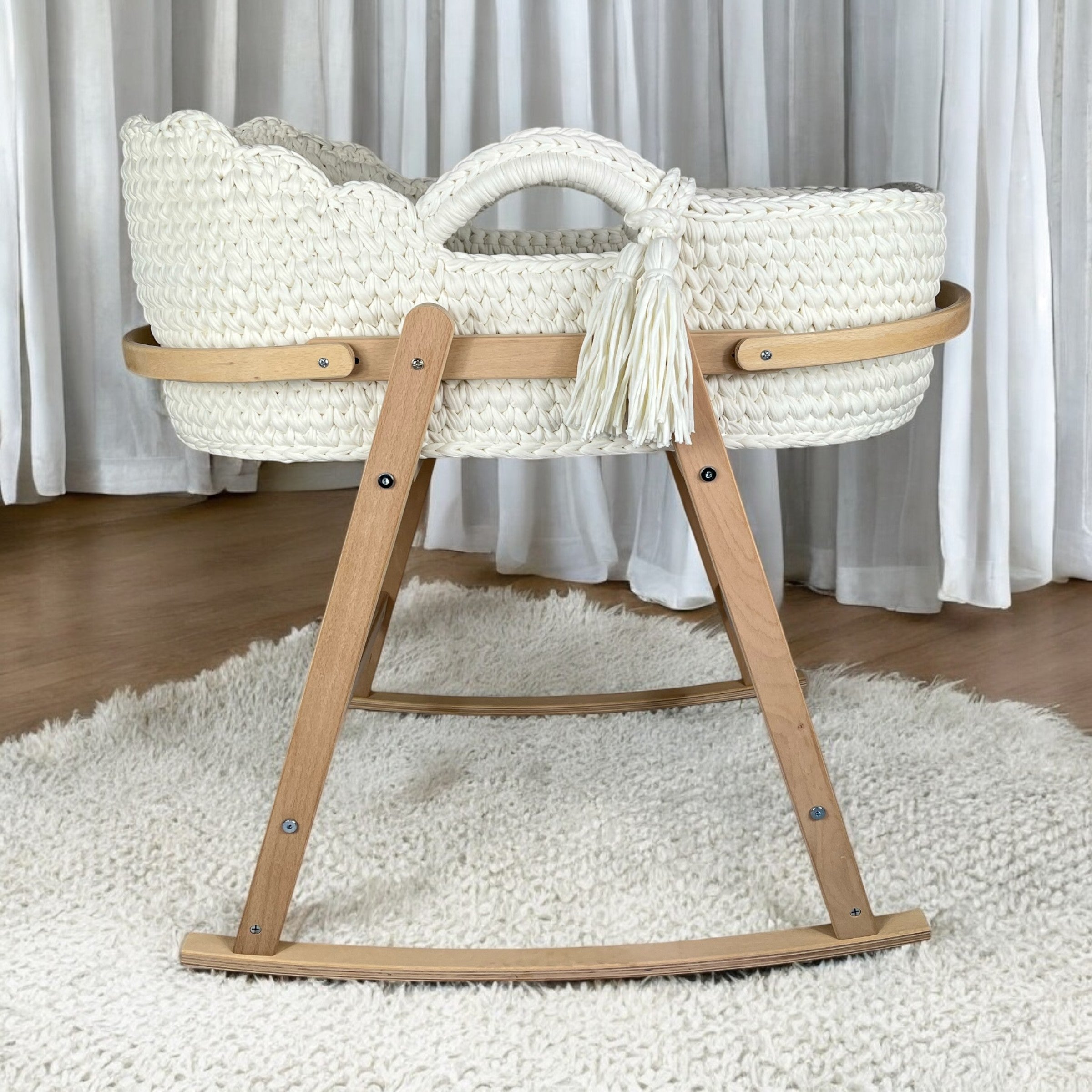Handmade Scalloped Edge Crochet Moses Basket with a Stand - 100% Cotto ...